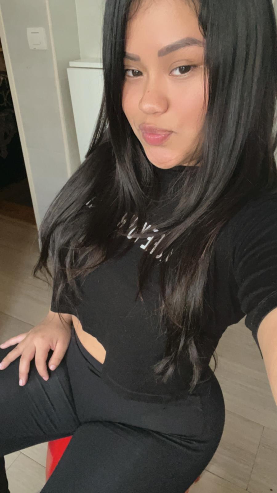 Chica De 18 Años Reales Guapa Divertida Y B Actualizado El 14 01 2023